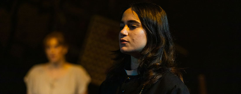 WAAPA | Laura Shaw : Acting Alumni : Alumni Showcase : Our courses : Courses & Admissions